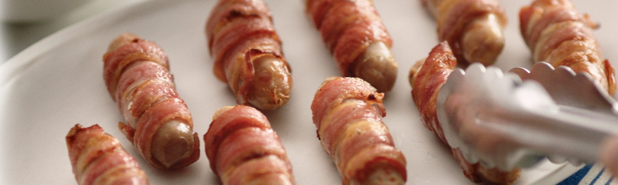 16 PREMIUM BEEF EATER CHIPOLATAS • The British Sausage, Ham & Bacon Co